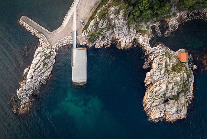 Under Norway: Michelin-Starred Underwater Restaurant by Snøhetta ...